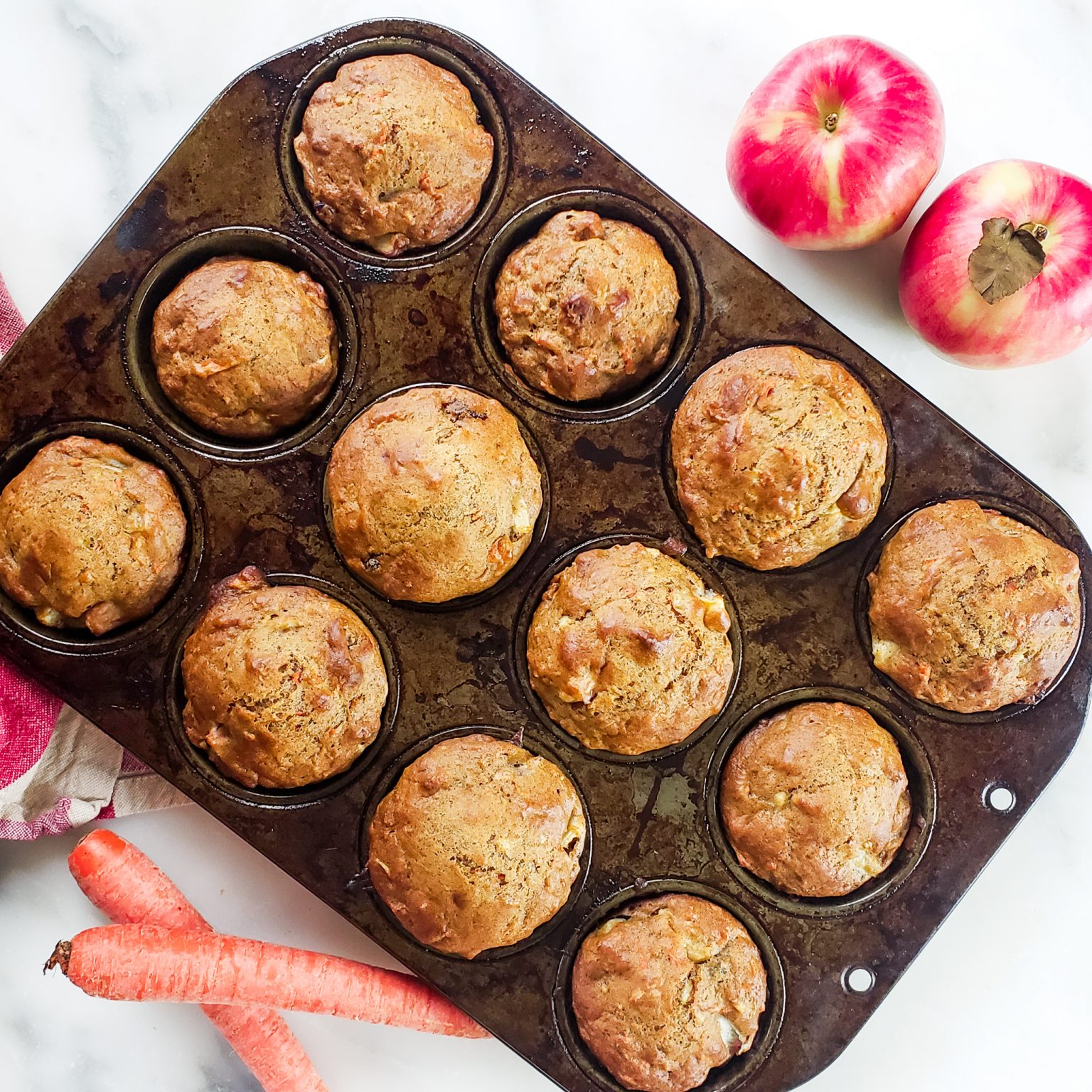 Fall In Love With These Apple And Carrot Muffins - about.spud.com