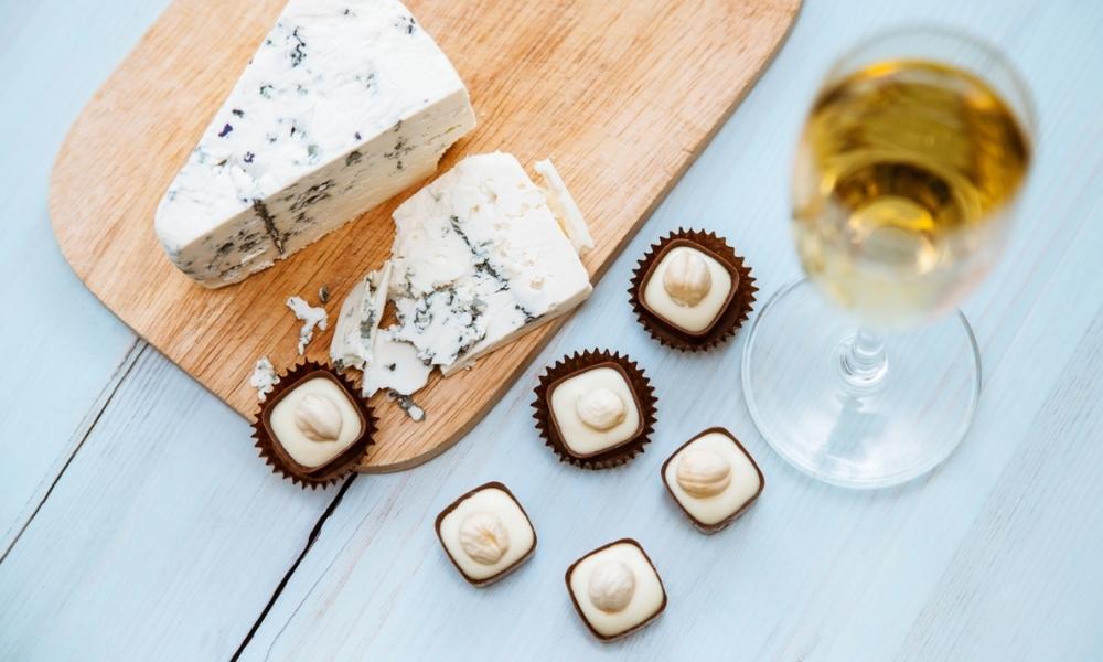 Wine, Cheese and Chocolate Tasting with Five Vines - about.spud.com
